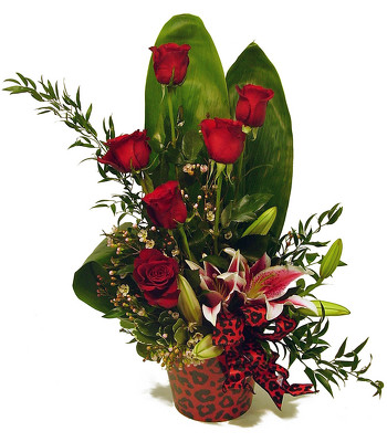Stylish - Half dozen red roses and fragrant oriental lilies.